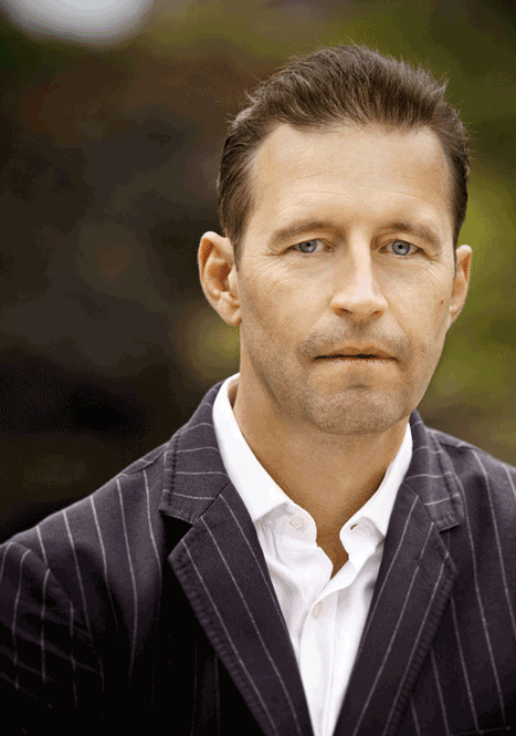 'Dispatches from Pluto' author Grant to speak April 10 - News @ HolmesCC