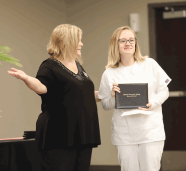 Alli Roberts crowned Holmes Most Beautiful 2020 - News @ HolmesCC