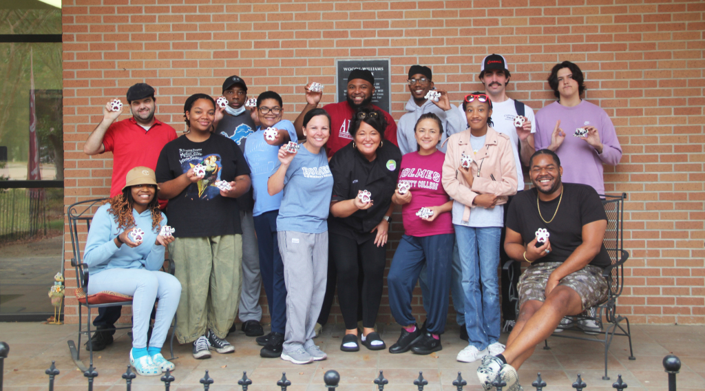 Food Network Cookie Champion and owner of The Vanillan teaches Holmes ...